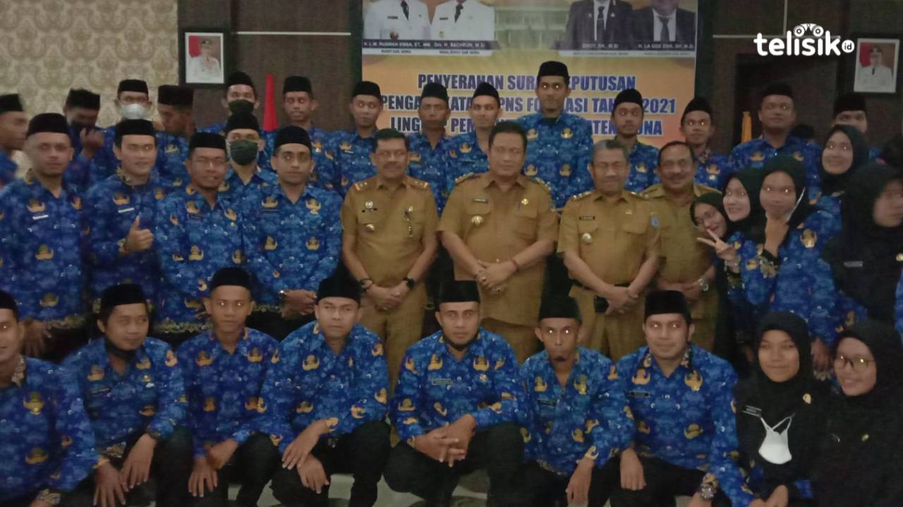 57 CASN dan 1 PPPK Muna Terima SK 80 Persen - telisik.id