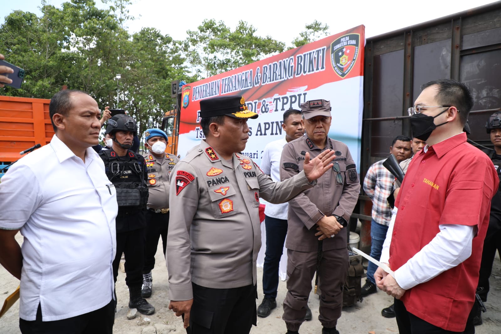 Respon Kapolda dan Kajati Sumatera Utara Tangani Kasus Bos Judi Apin BK - telisik.id