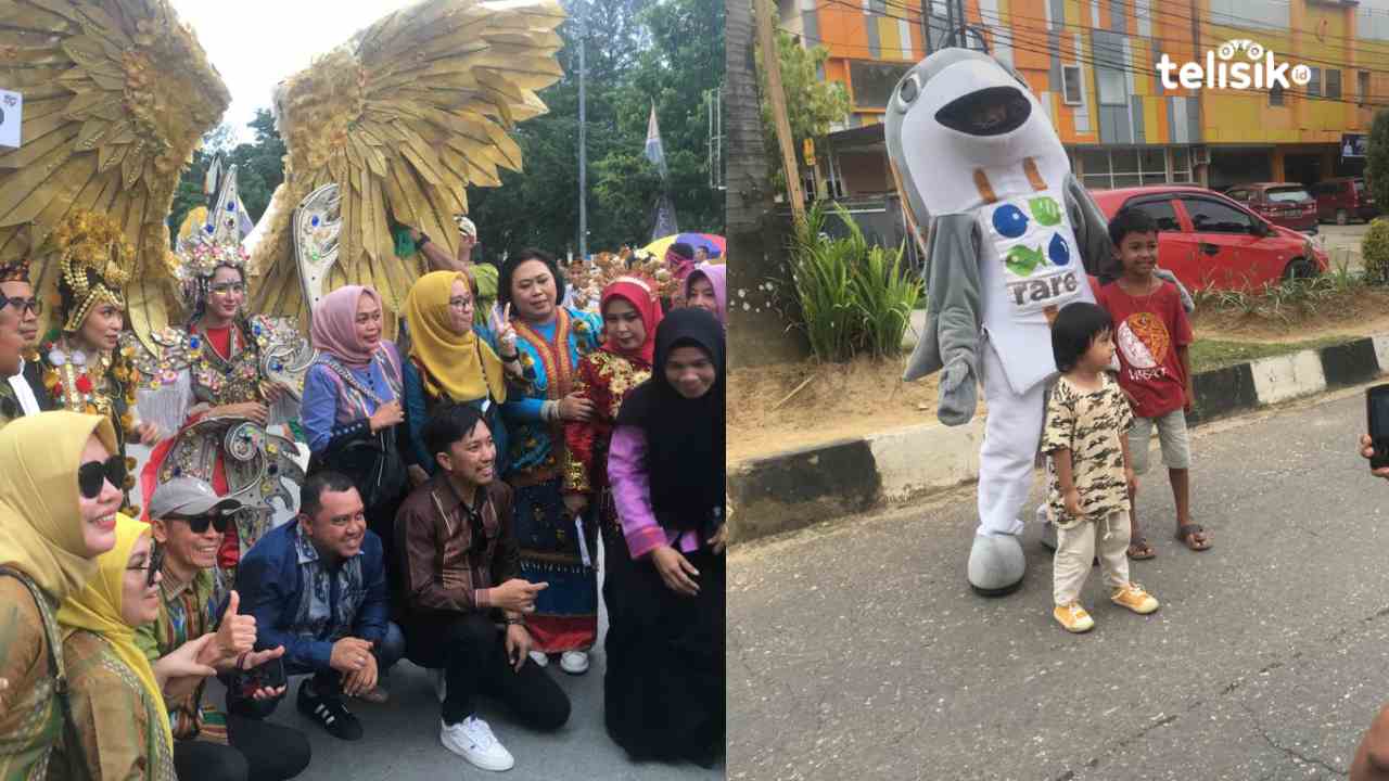 Maskot Unik jadi Incaran Foto Warga di Pawai Kebudayaan HUT ke-59 ...