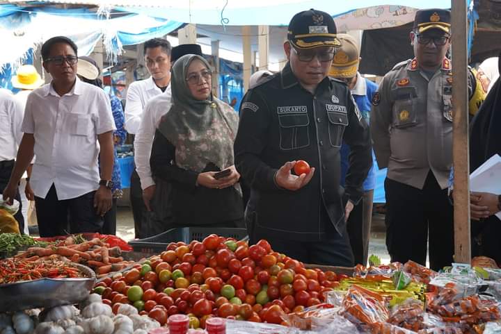 Berikut Dua Strategi Sukanto Toding Tekan Laju Inflasi di Kolaka Utara - telisik.id
