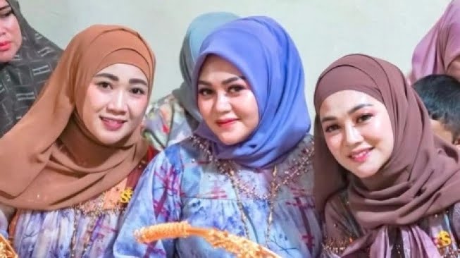 Ini Pekerjaan 3 Istri Haji Alwi Ruslan, Menikah Sudah 7 Kali dan Pernah ...