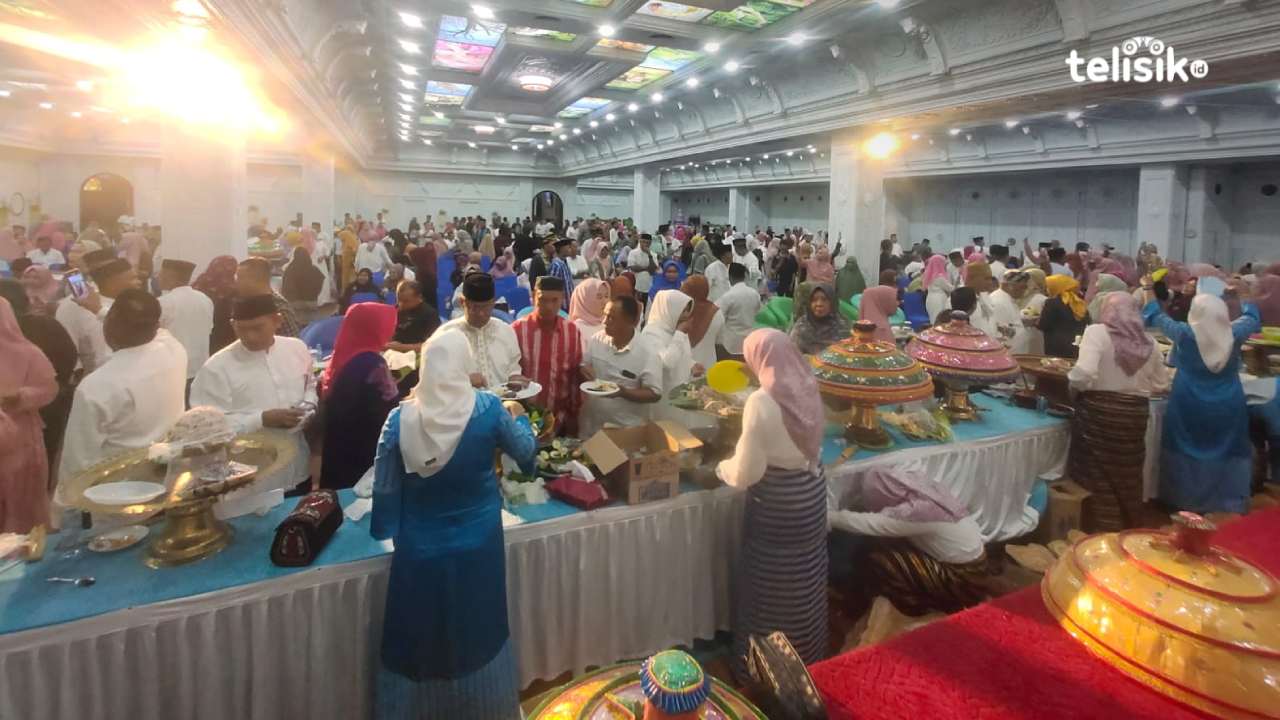 Tradisi Liwo dan Joget Ramaikan Halal Bihalal Masyarakat Wakatobi di ...