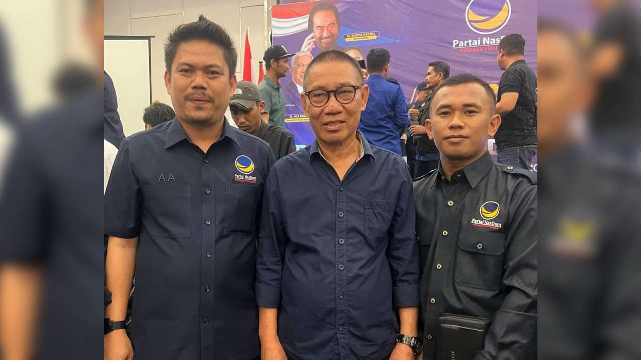 Yosep Sahaka, Pengabdian Panjang di Dunia Pendidikan dan Politik Kolaka ...