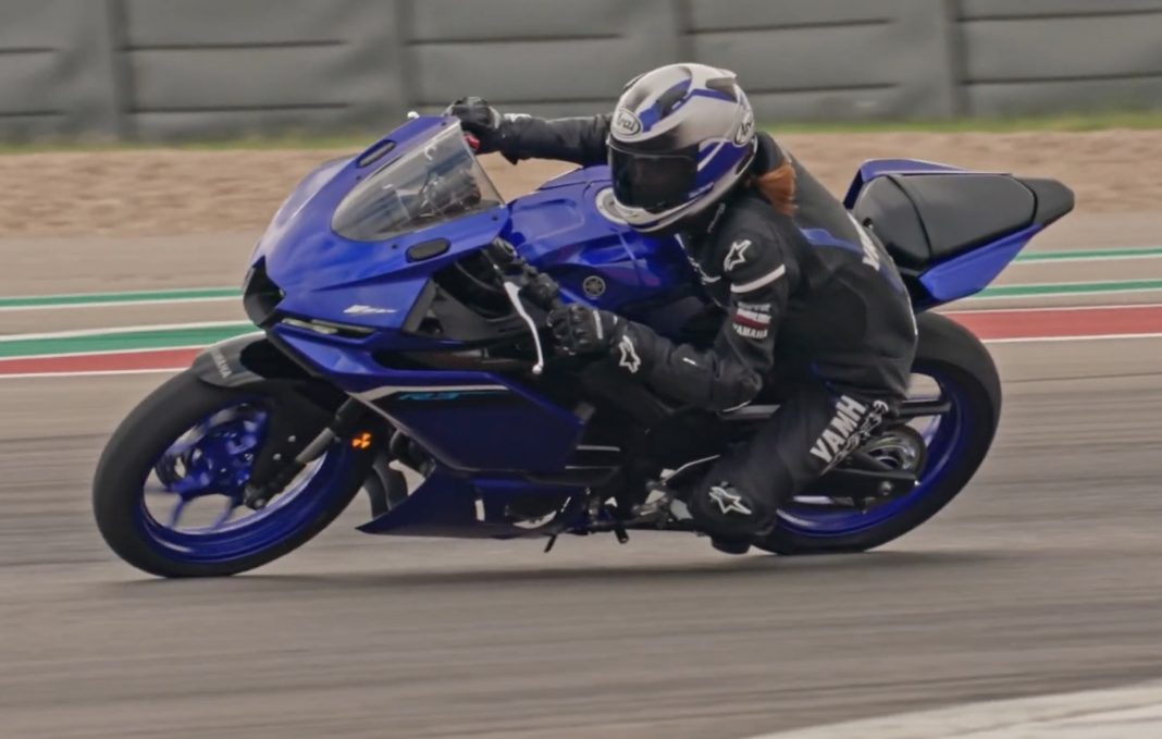 Begini Spesifikasi Yamaha New YZF-R3 2025, Bakal Geser Tahta ZX25R ...