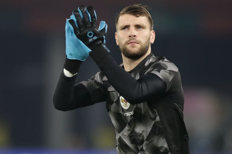 Kiper Timnas Indonesia Maarten Paes Sudah di Bahrain - telisik.id