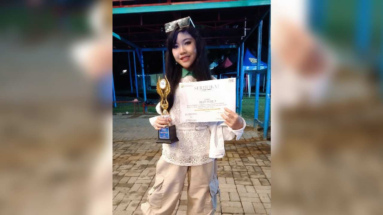 Siswi SMP Negeri 9 Kendari Sabet Juara Best 3 Top Model Runway Sultra ...
